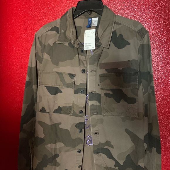 H&M | Jackets & Coats | Camouflage Camp Print Jacket | Poshmark